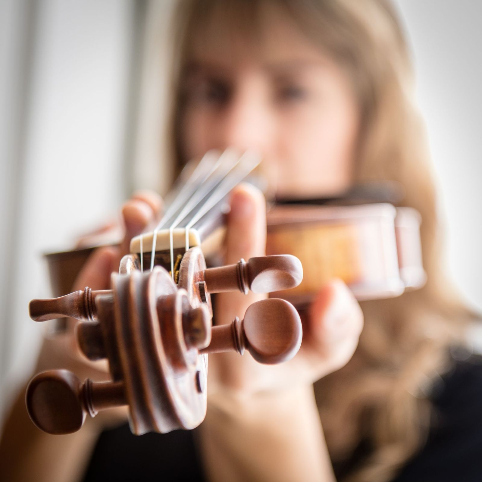 Living the Dream: Francesca Dego records on Paganini's "Il Cannone"